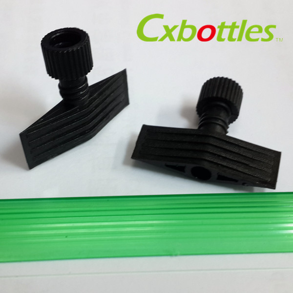 Colorful Food Grade Plastic Spout Caps PE Material with 9.6 Millimeter Dia
