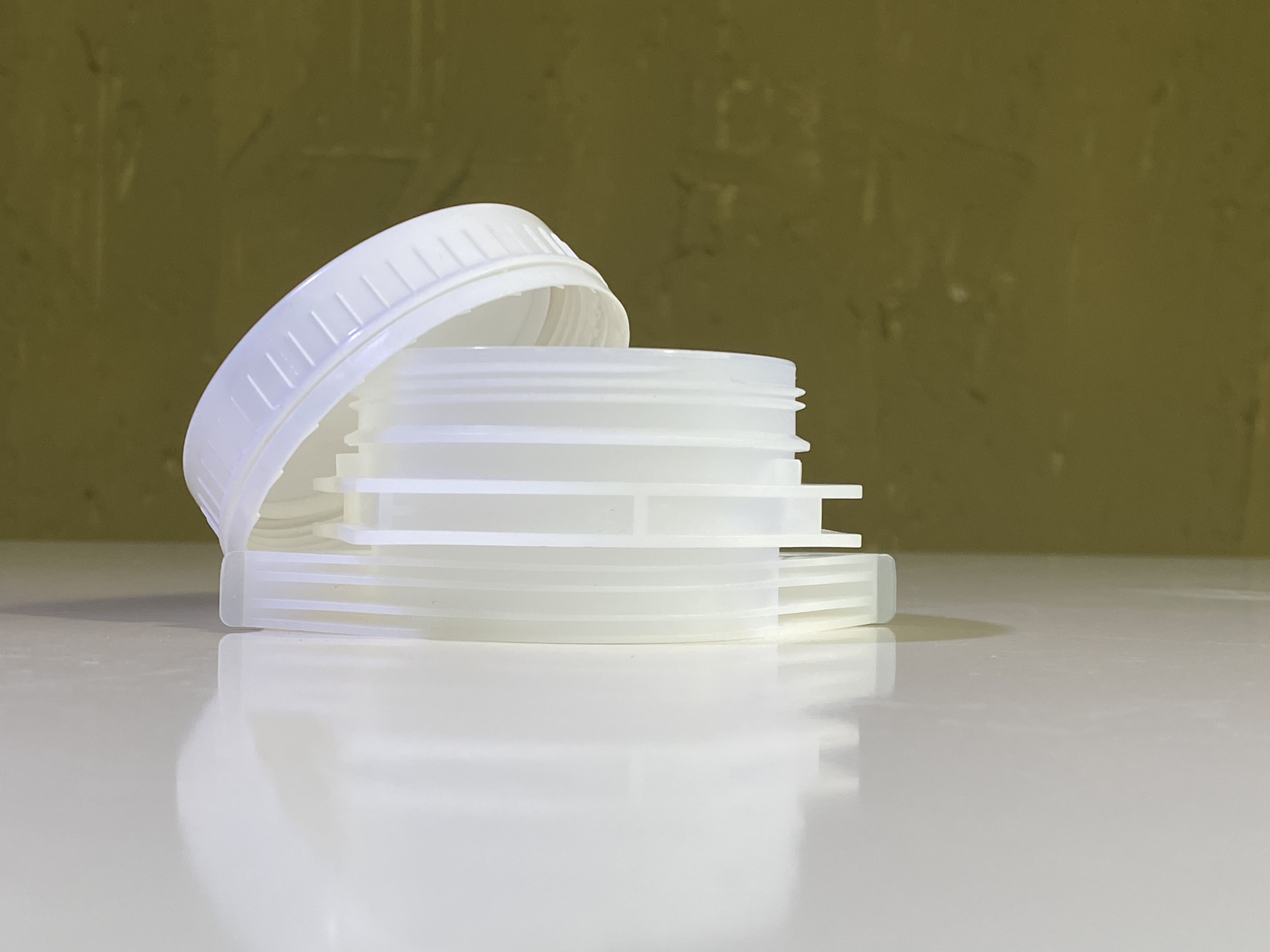 60mm Plastic Spout Caps On Stand-up Pouch Packaging For Packing Food ...