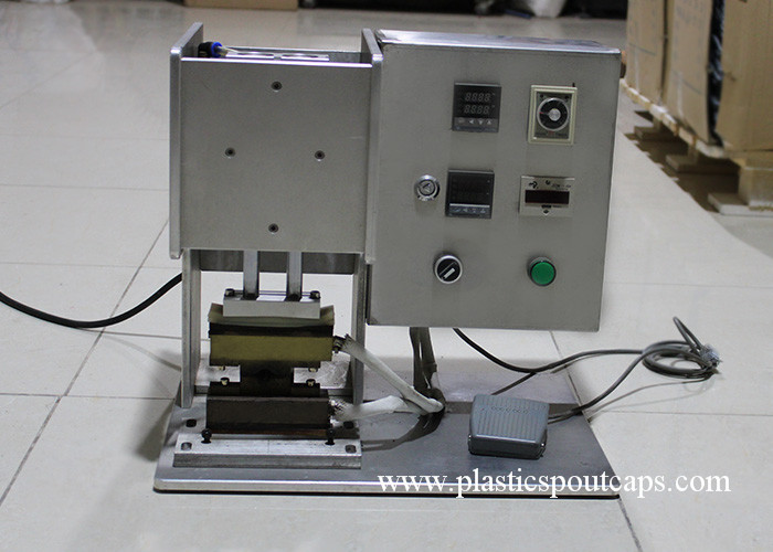 Semi - Automatic Plastic Spout Stand Up Pouch Sealing Machine For Seal ...