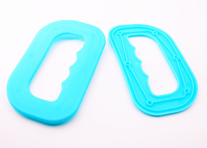 Snap Seal Plastic Shopping Bag Handles , Custom Color Merchandise Bags ...